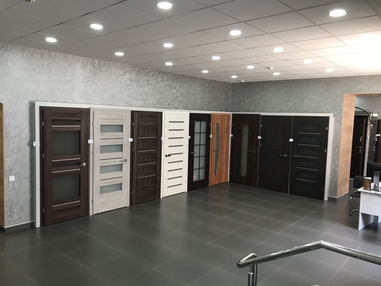 Салон дверей “Optimum Doors” – «Verto»